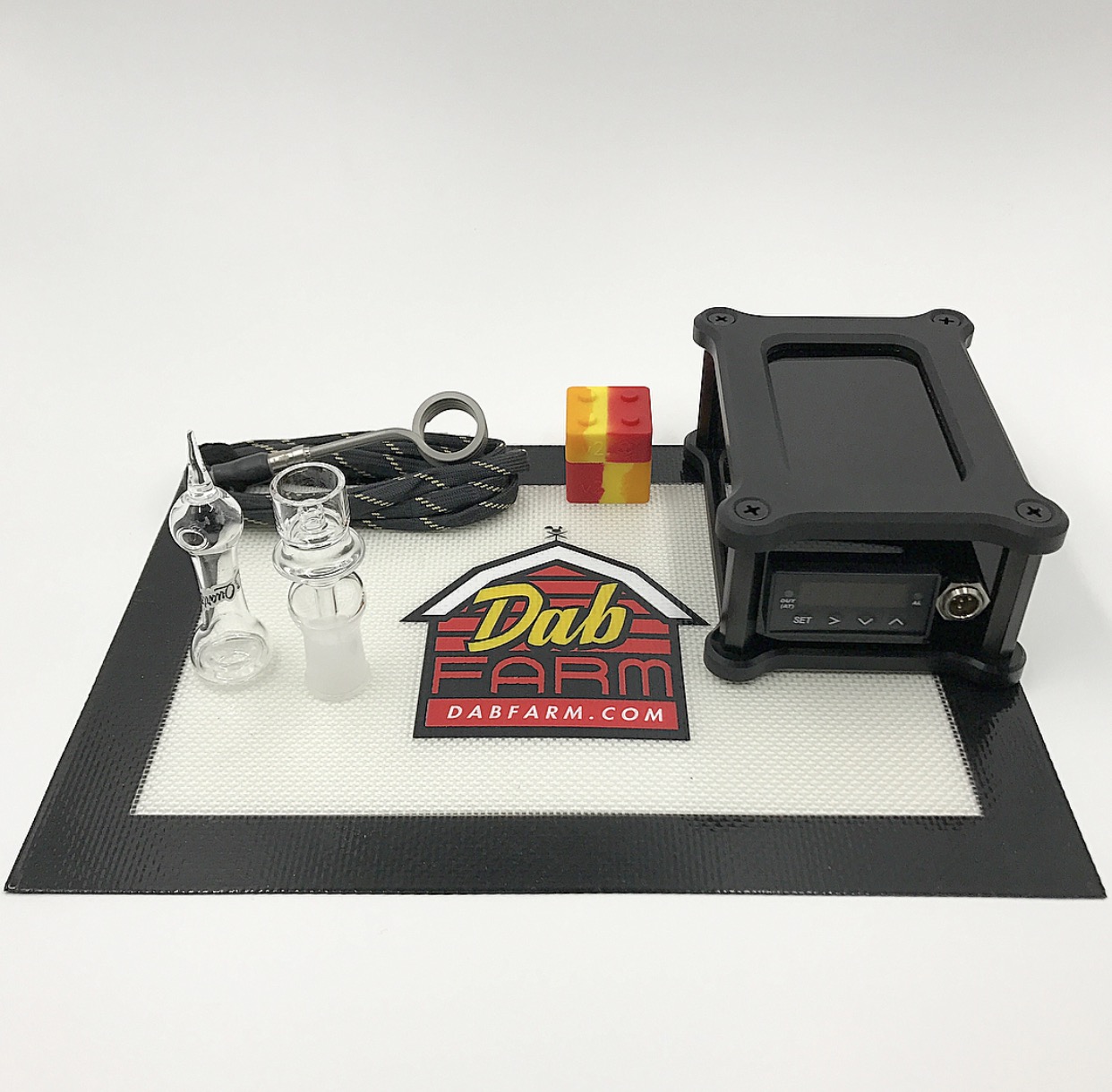 14MM FEMALE Quartz eNail Kit – V2 eBoss XL – Raised Dish | DabFarm.com